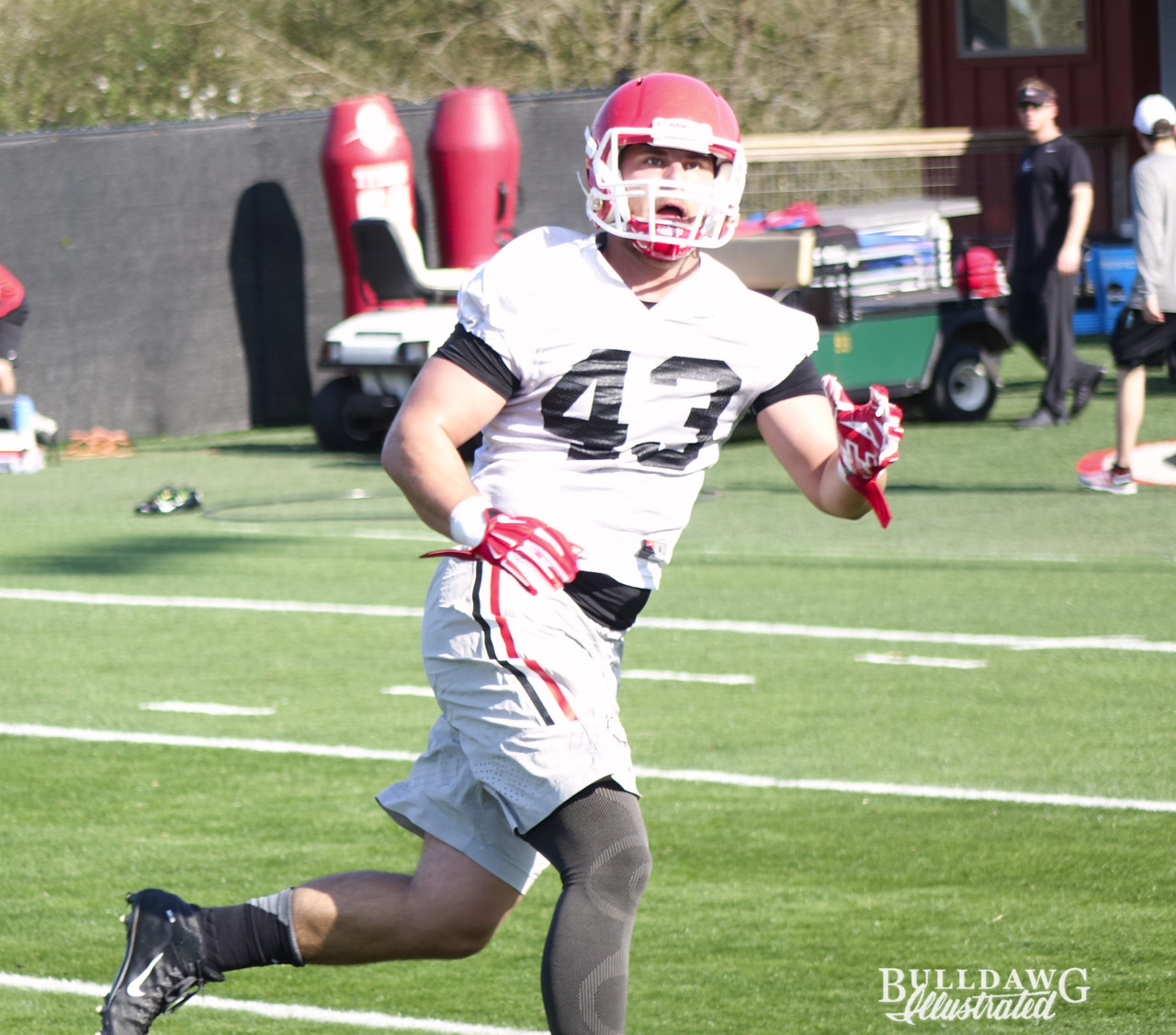 Nick Moore – Bulldawg Illustrated