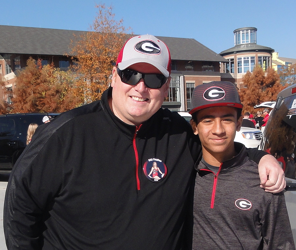 Jason Sneath and Alex Sneath – Bulldawg Illustrated